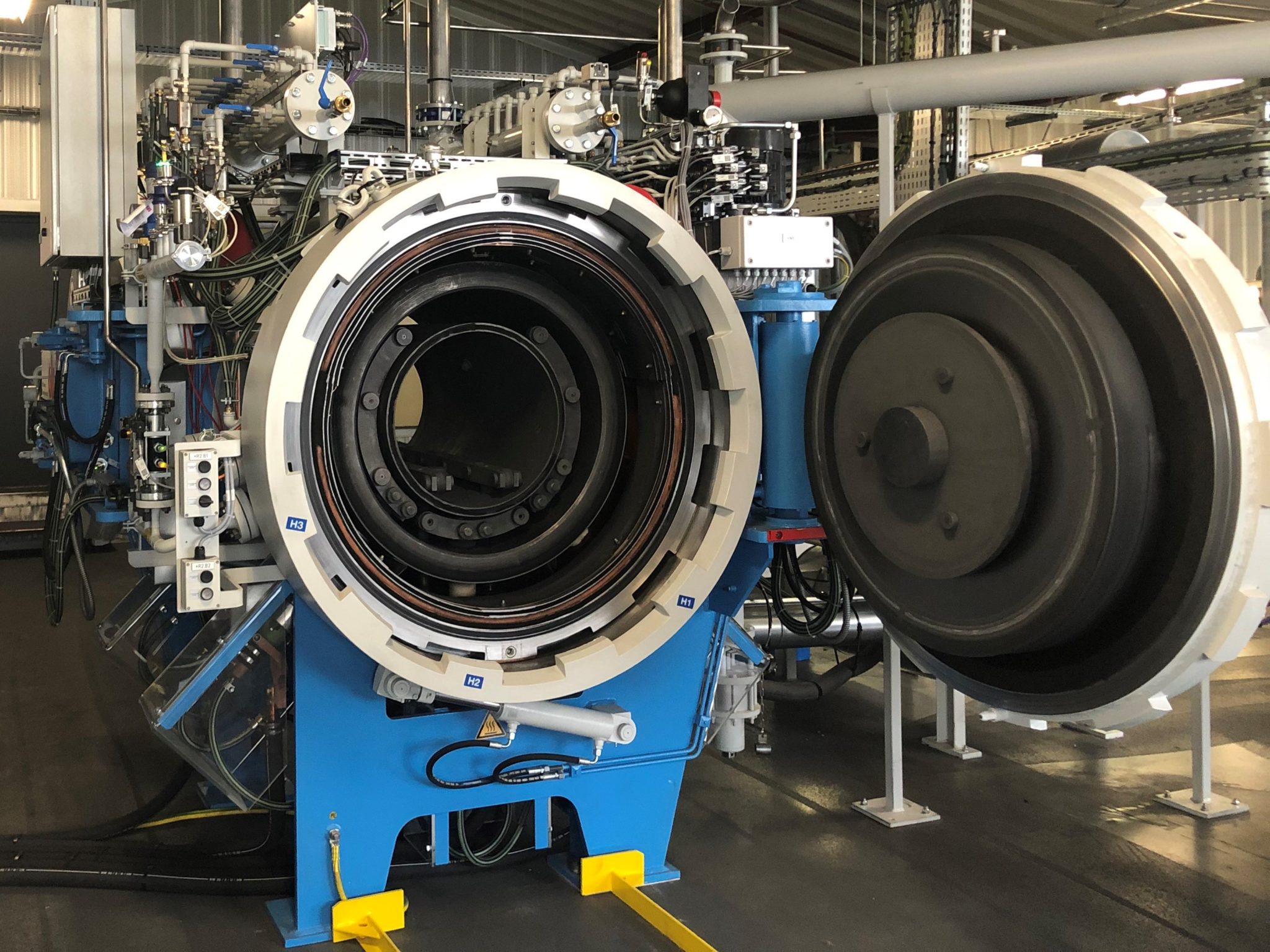 New sintering HIP furnace - Carbure du Chéran